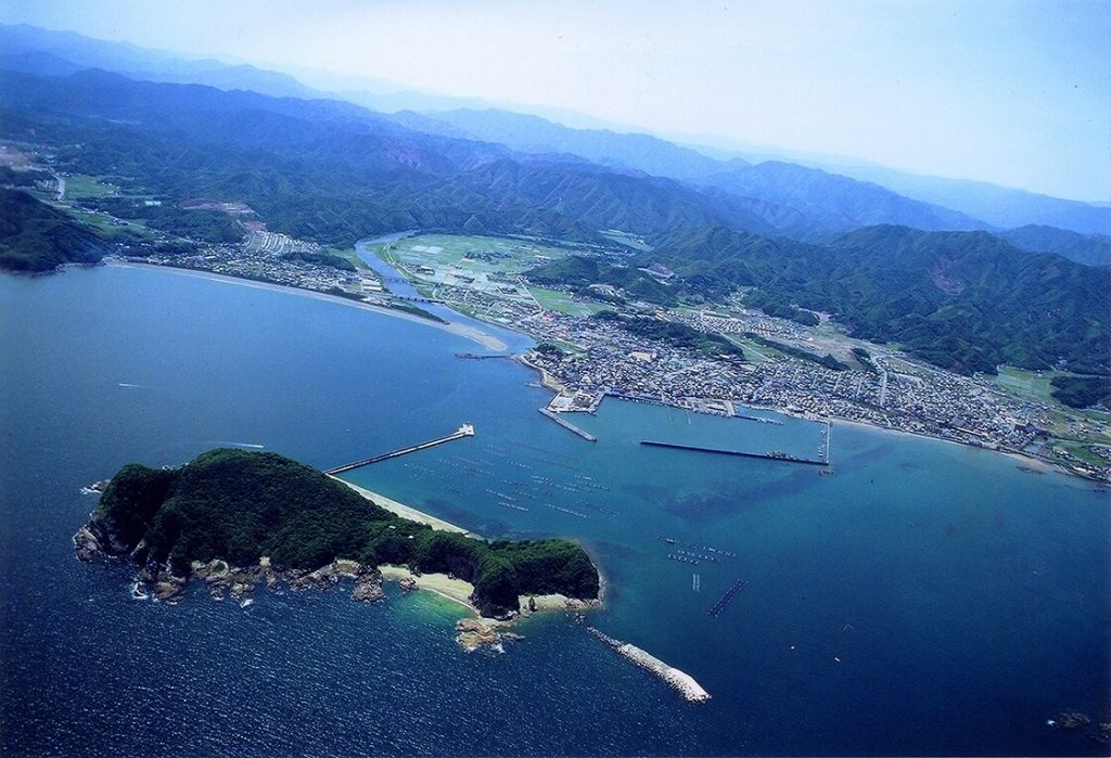 夢人島サバイバルアイランドキャンプ場「乙島」 ｜ ひむか共和国 – 宮崎県北部広域行政事務組合